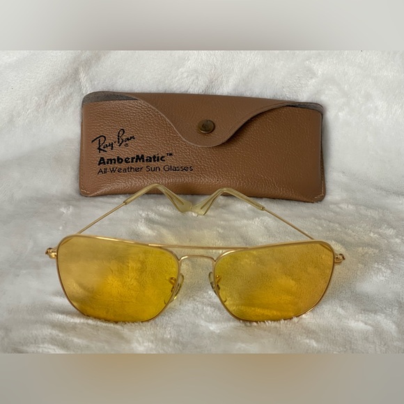 Ray-Ban | Accessories | Vintage Bausch Lomb Rayban Ambermatic All ...